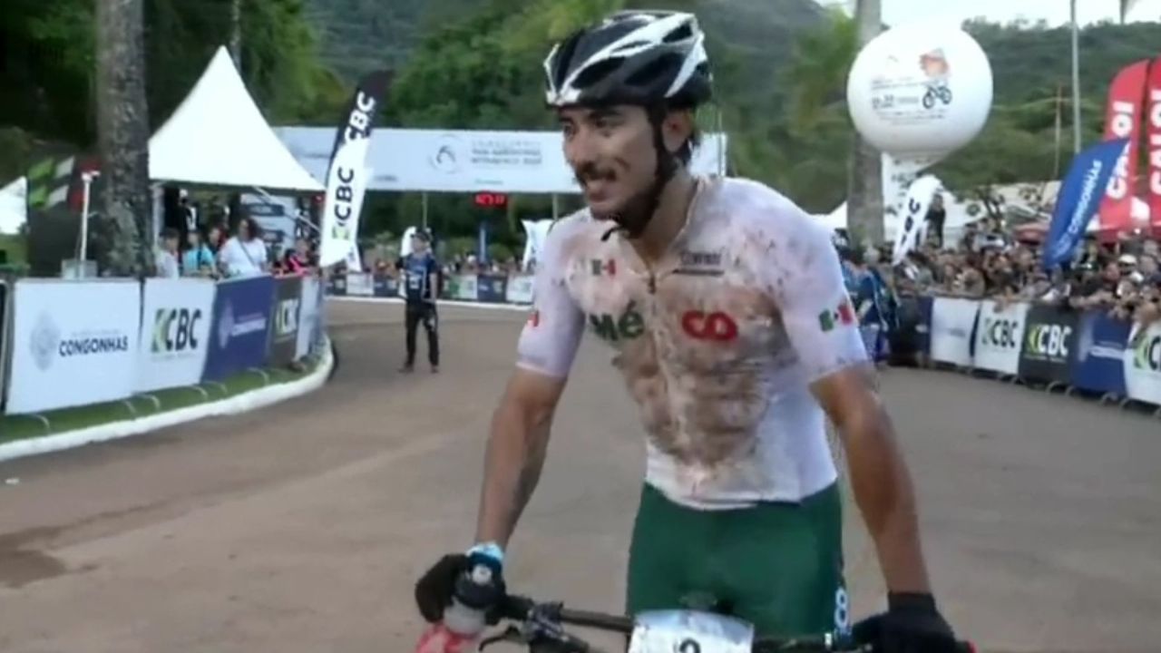 José Ulloa consigue el cuarto boleto olímpico para México tras colgarse ...