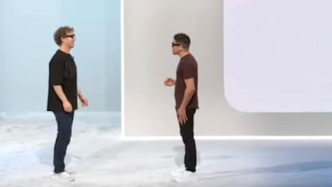 El mexicano Brandon Moreno, excampeón de UFC, ayuda a Mark Zuckerberg a ...