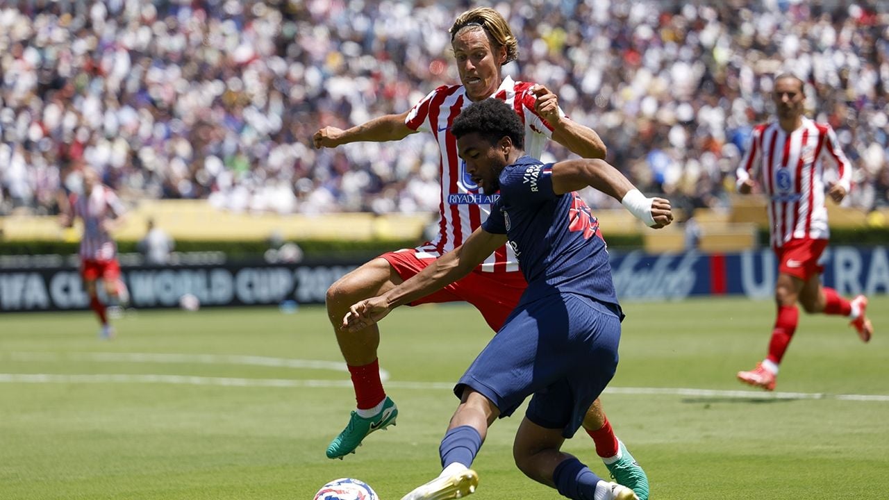 Marcos Llorente, jugador del Atlético de Madrid, se queja por altas ...